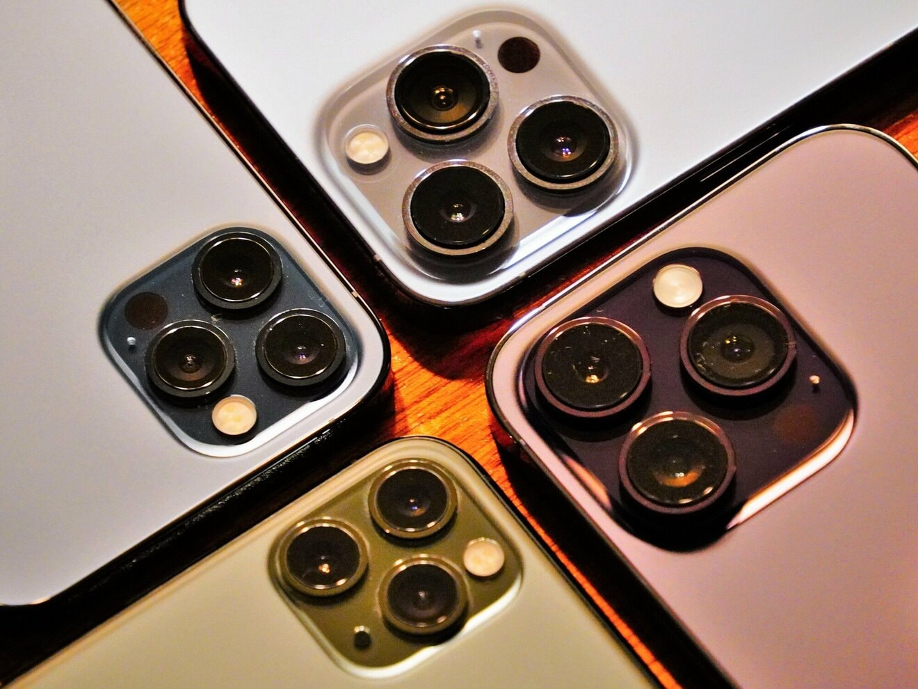 AIブームで注目 ソフトバンクが巨額買収した半導体大手の驚異的飛躍(1/3) | Finasee（フィナシー）