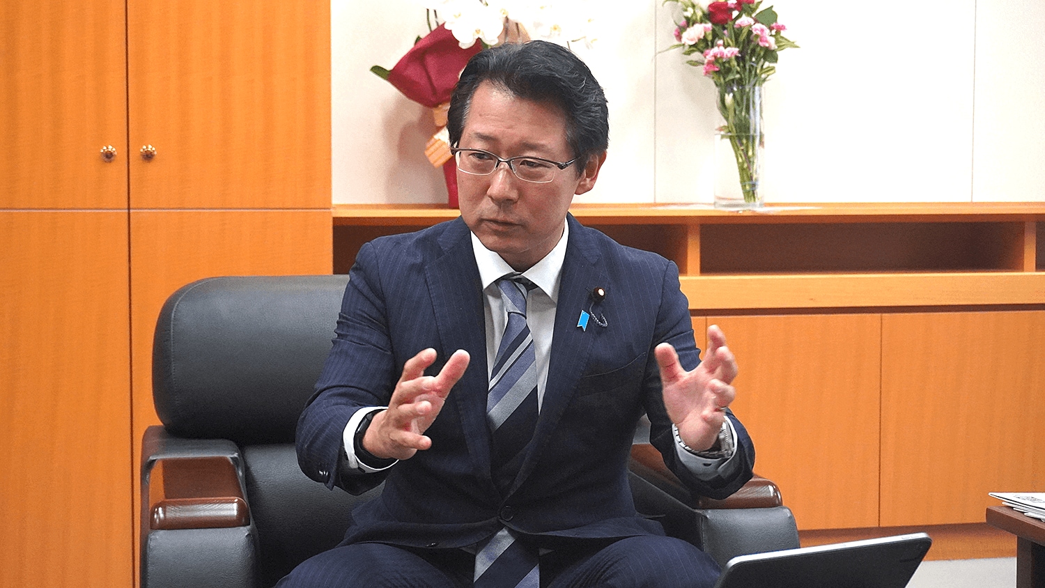 【みさき透】神田潤一・金融担当政務官インタビュー「資産運用立国プラン」「日本の成長と分配」という大きな絵を描く | finasee Pro